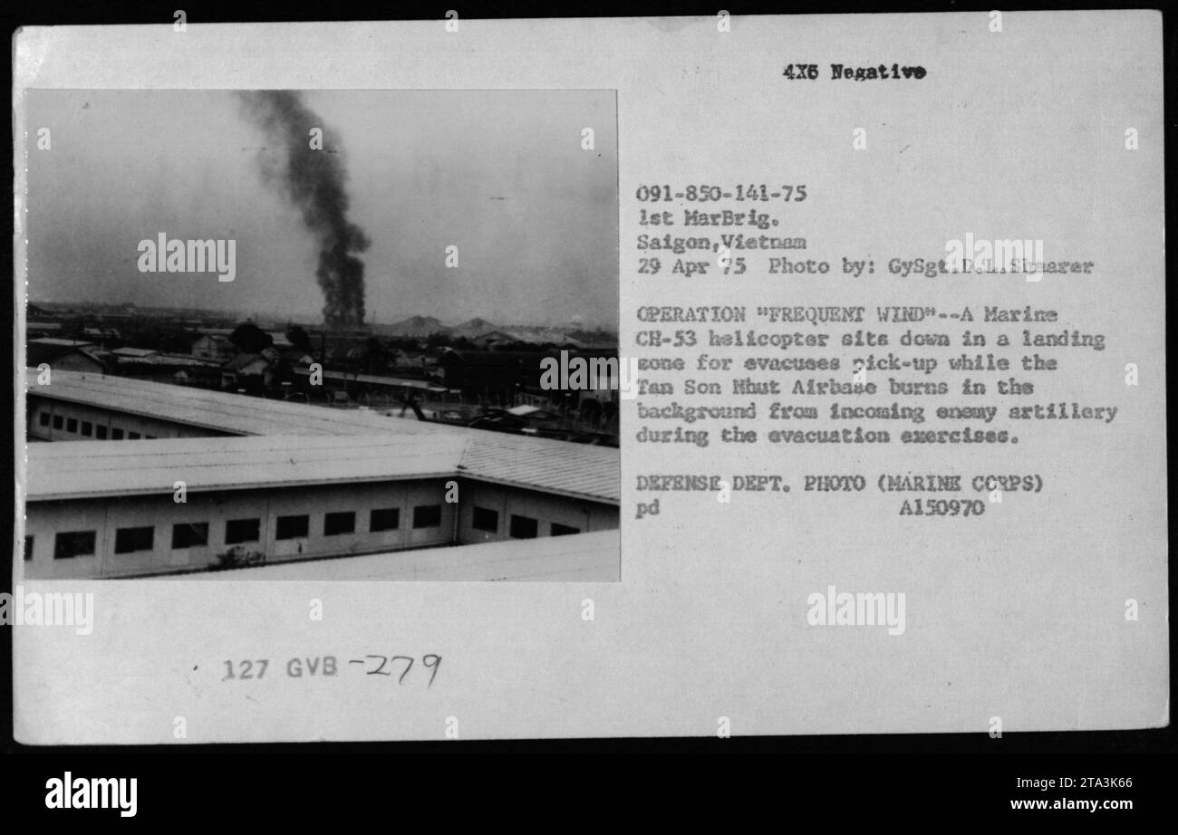 Operation frequent wind photograph Black and White Stock Photos ...