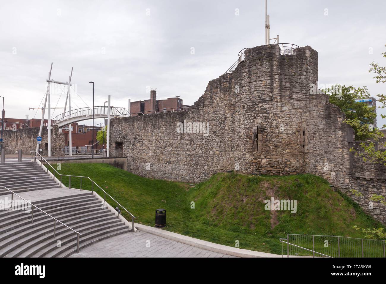 Southampton Old Town Walls, defensive structures built around the town ...