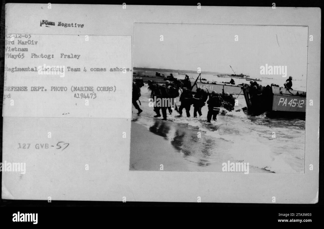 On may 1965 landing hi-res stock photography and images - Alamy