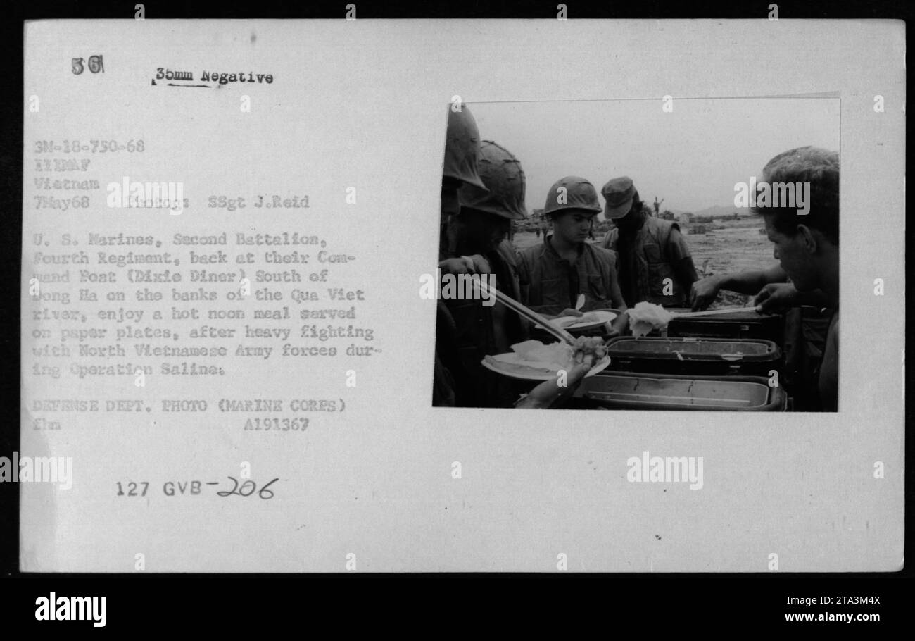 Que viet river Black and White Stock Photos & Images - Alamy