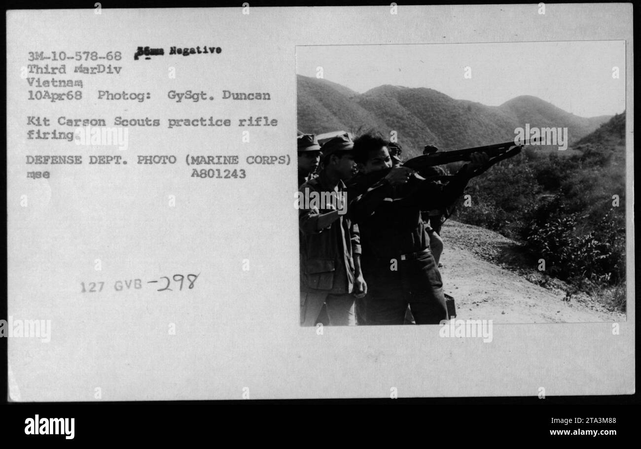 Kit Carson Scouts, former Viet Cong members who switched sides ...