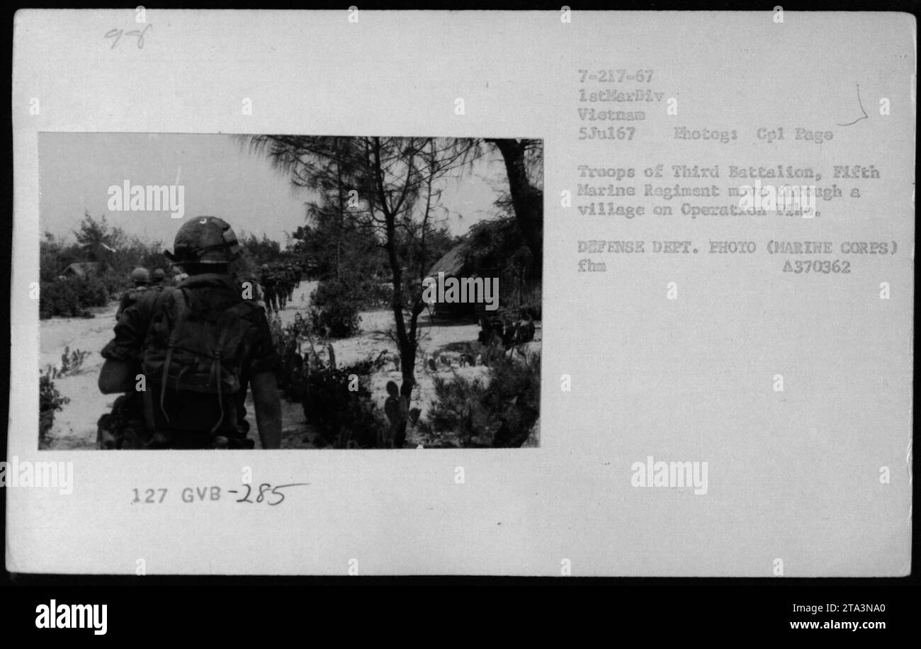 Third battalion fifth marine regiment hi-res stock photography and ...