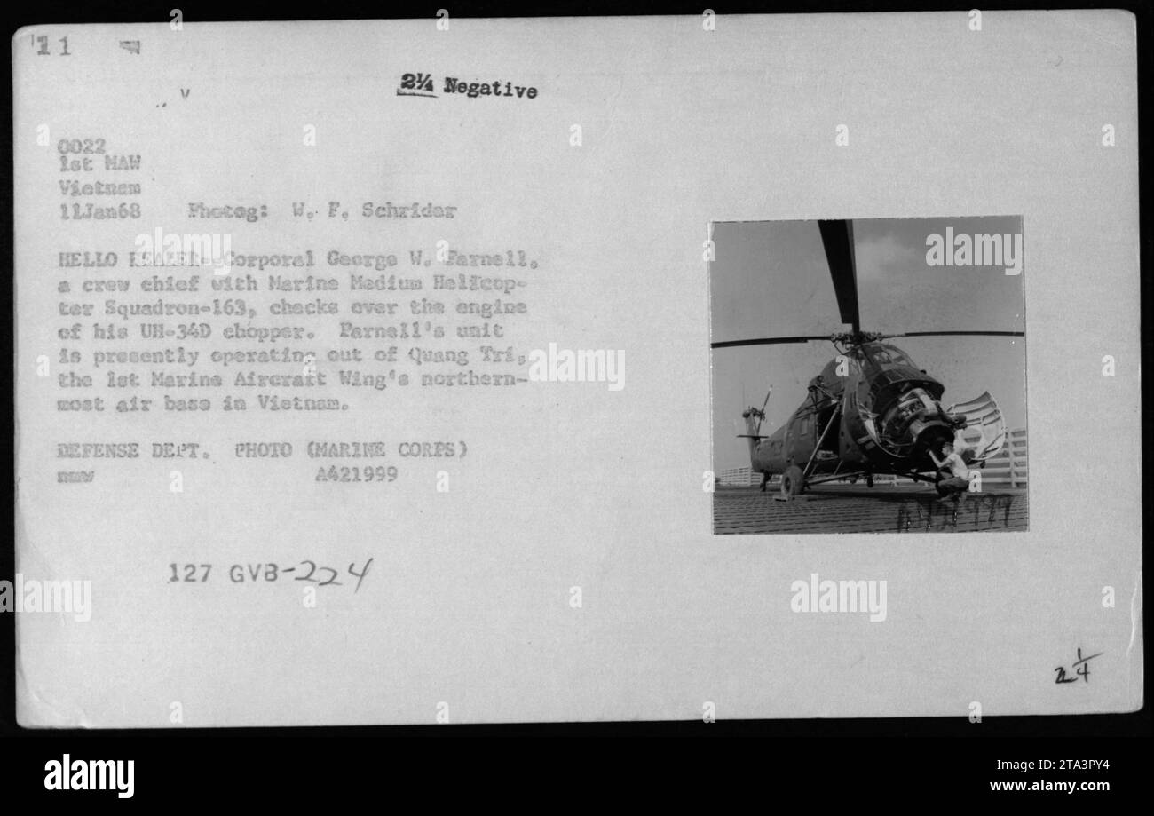 Corporal George W. Farnell, crew chief of Marine Medium Helicopter ...