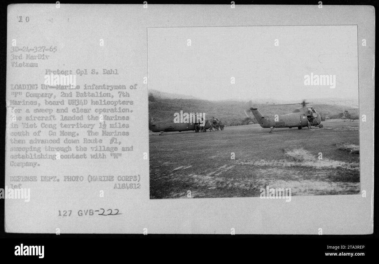 Uh 34d helicopters in hi-res stock photography and images - Alamy