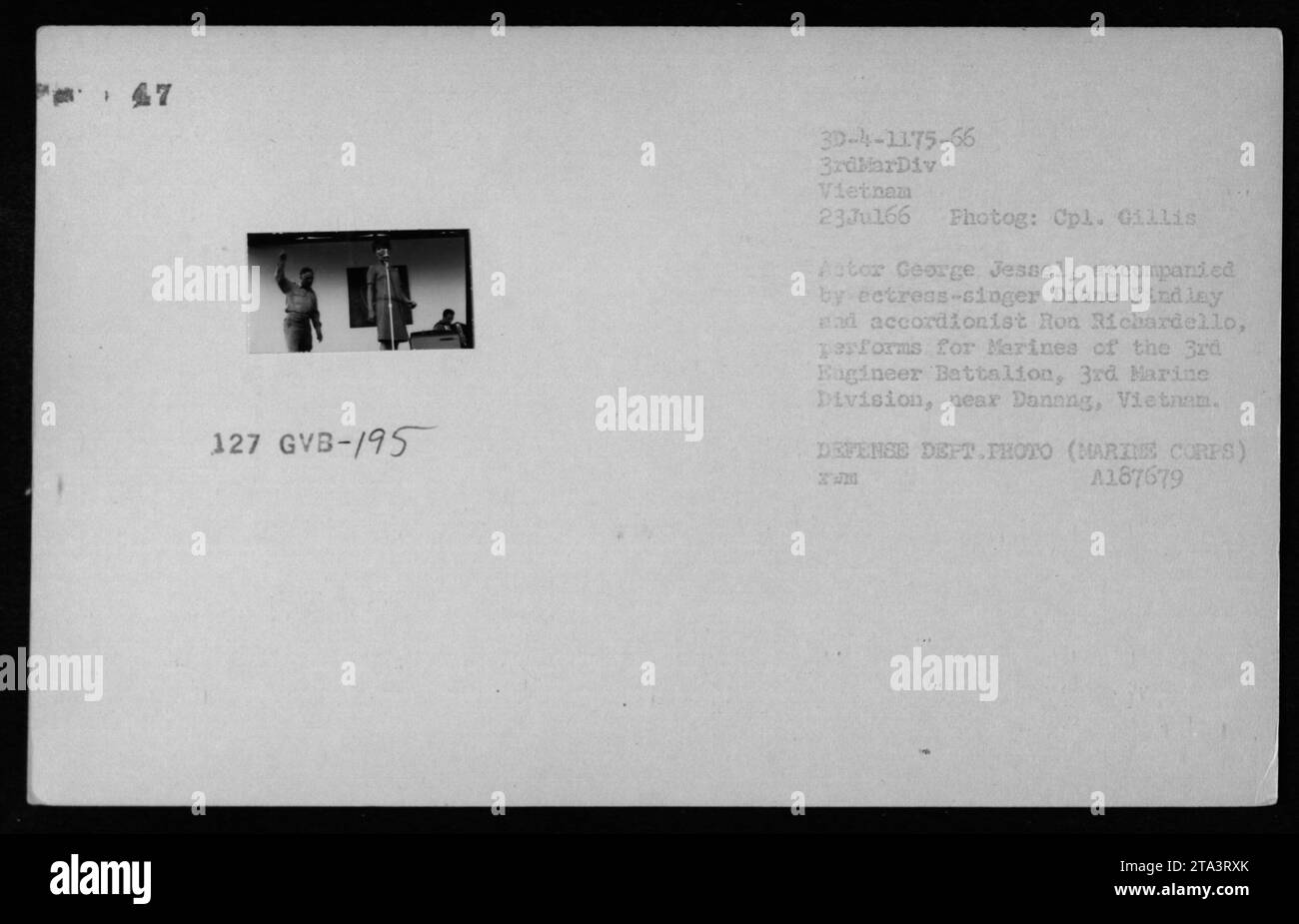 Famous entertainers in vietnam war hi-res stock photography and images ...