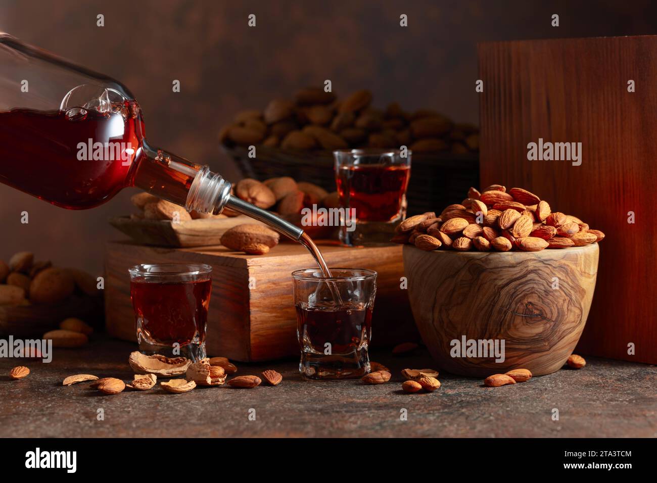 Amaretto bottle hi-res stock photography and images - Alamy