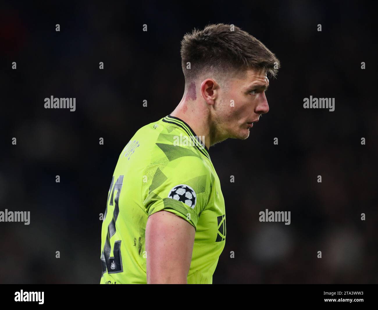 Paris, France. 28th Nov, 2023. Newcastle United goalkeeper Nick Pope ...