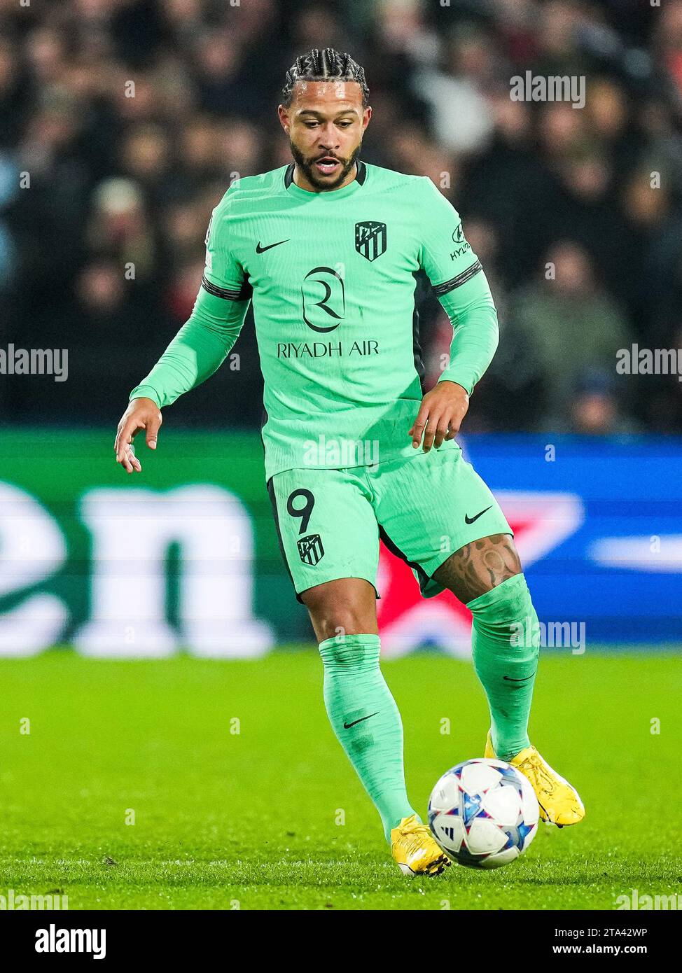 Rotterdam, The Netherlands. 28th Nov, 2023. Rotterdam - Memphis Depay ...