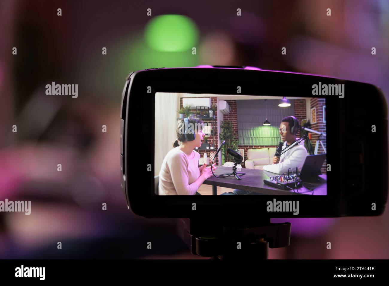 Host camera guest hi-res stock photography and images - Alamy