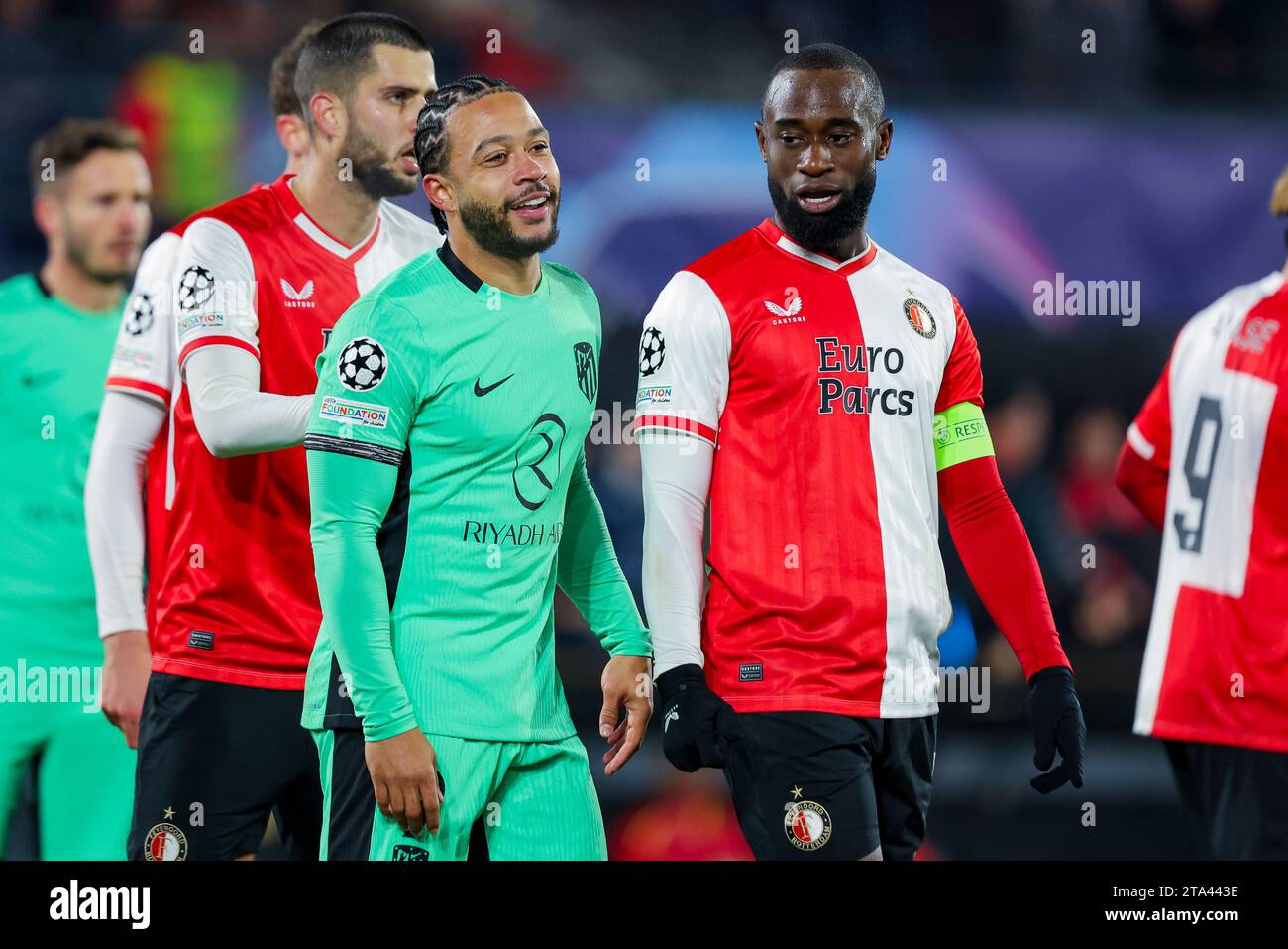 ROTTERDAM, NETHERLANDS - NOVEMBER 28: Memphis Depay (Atletico Madrid ...