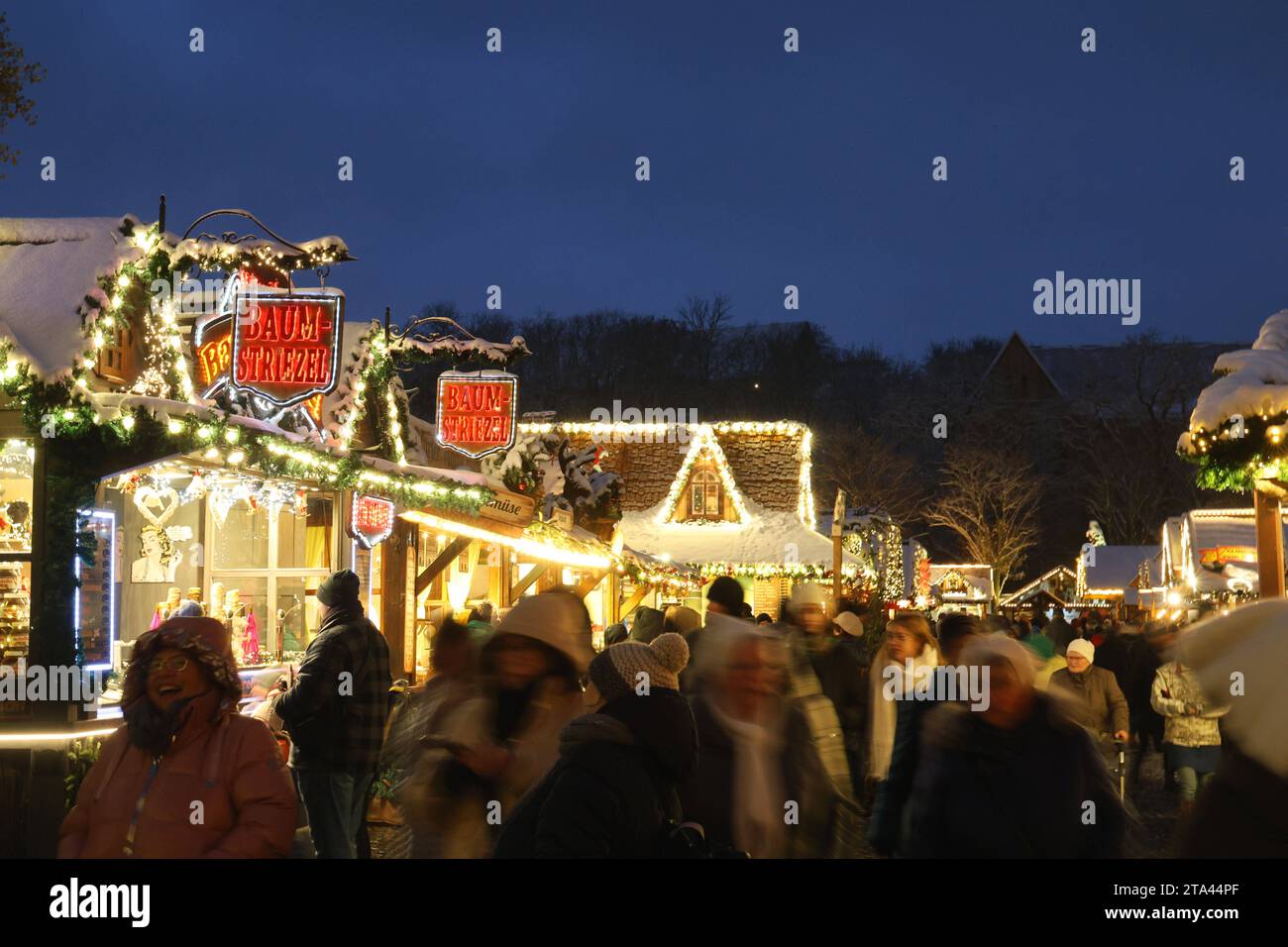 Weihnachtsmarkt Erfurt 28.11.2023, Erfurt, Eroeffnung des 173 ...