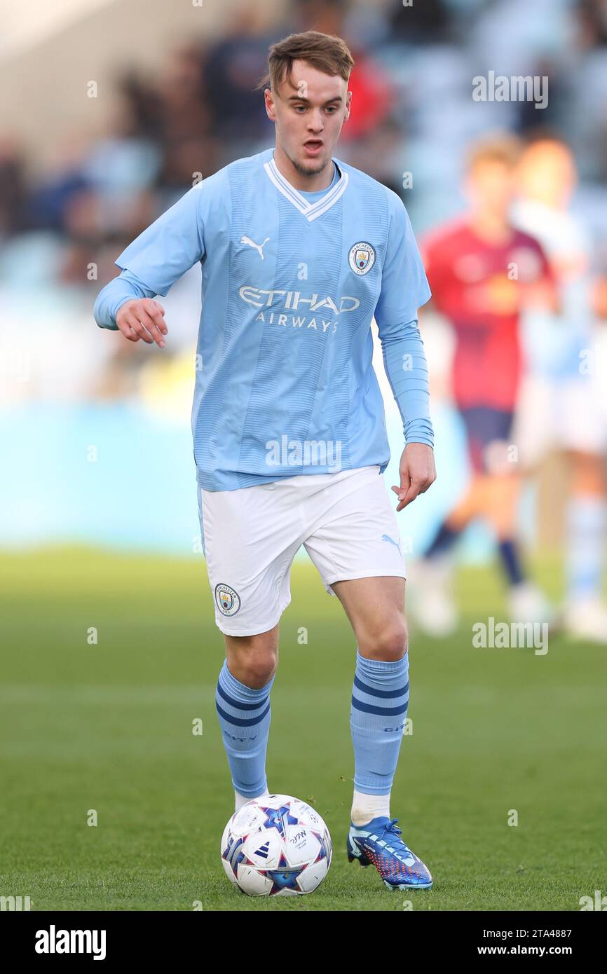 Josh adam hi-res stock photography and images - Alamy