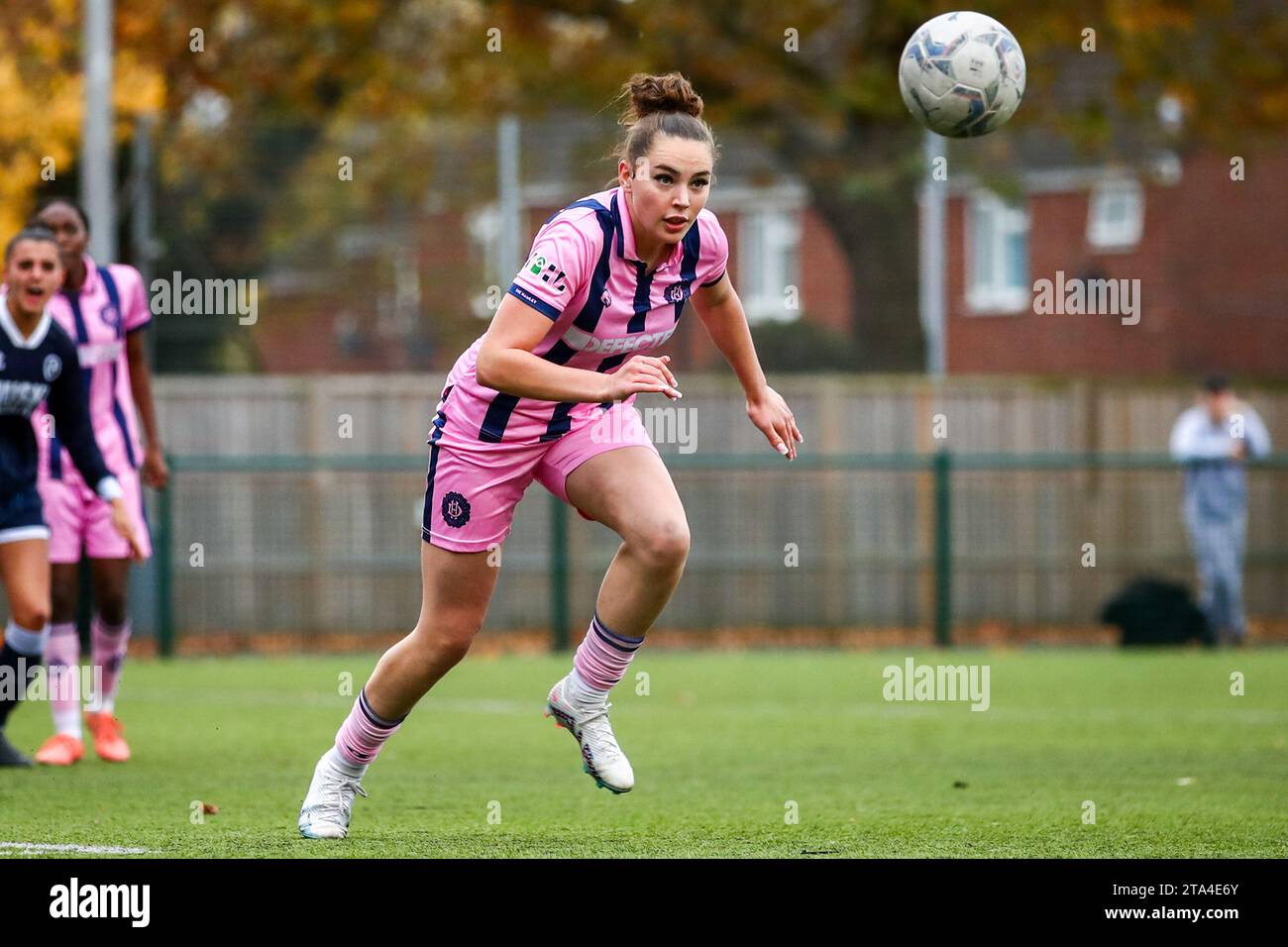 Summer Roberts (9 Dulwich Hamlet) in action against Millwall Lionesses ...