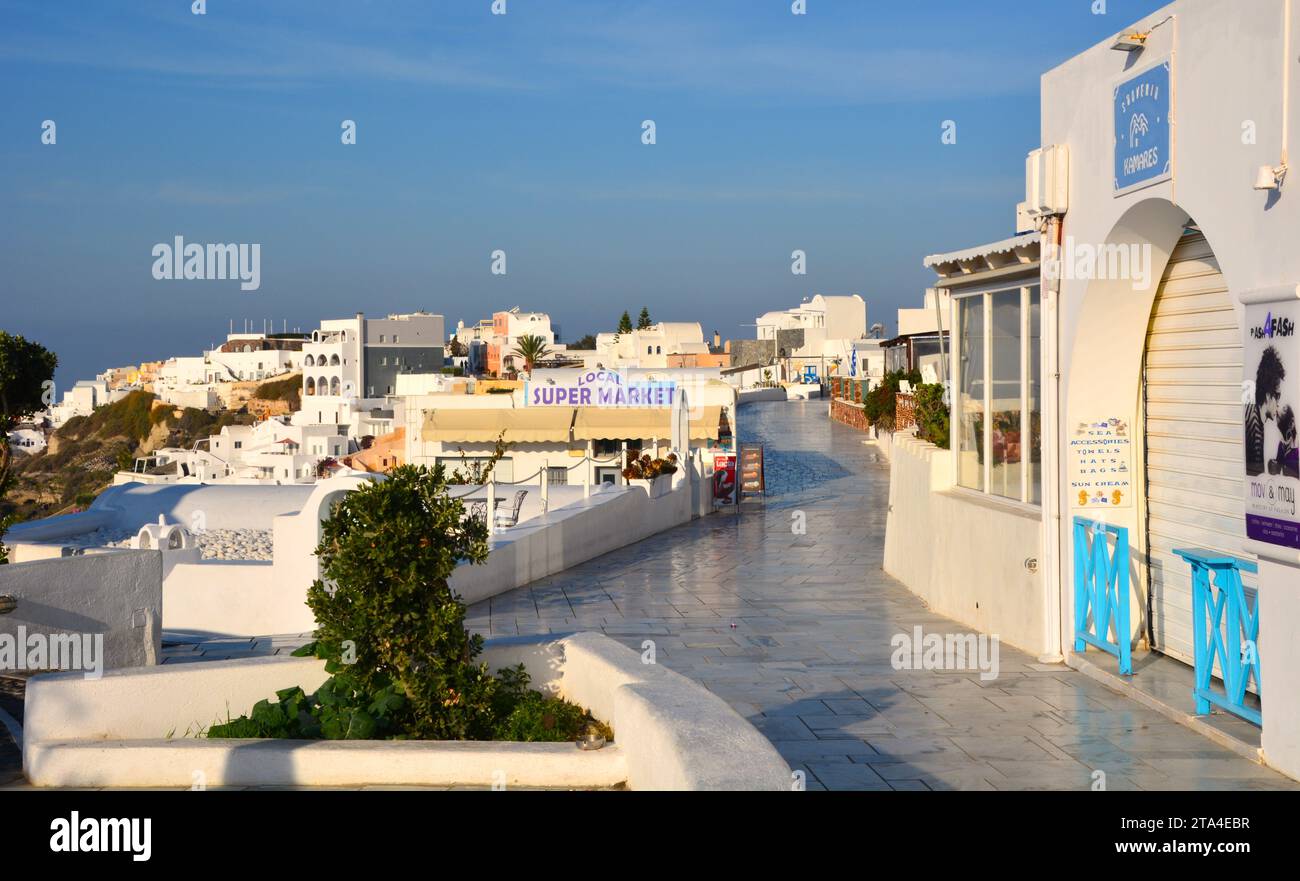 Marble Walkway in Santorini Greece, before the crowds Stock Photo - Alamy