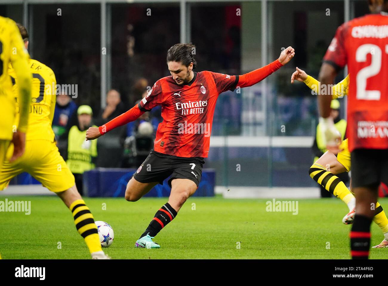 Yacine adli ac milan hi-res stock photography and images - Alamy