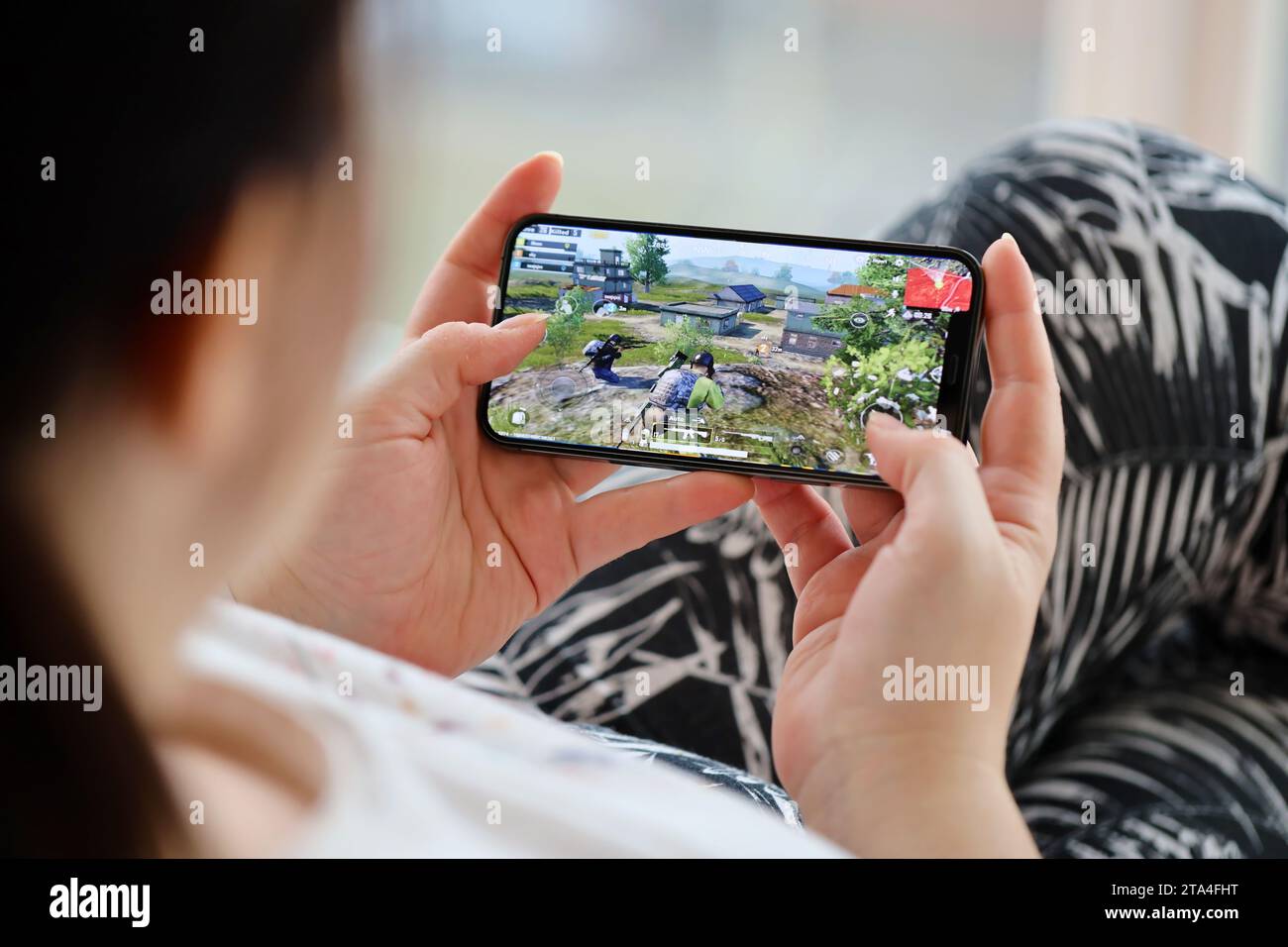 PUBG PlayerUnknowns Battlegrounds mobile iOS game on iPhone 15 ...