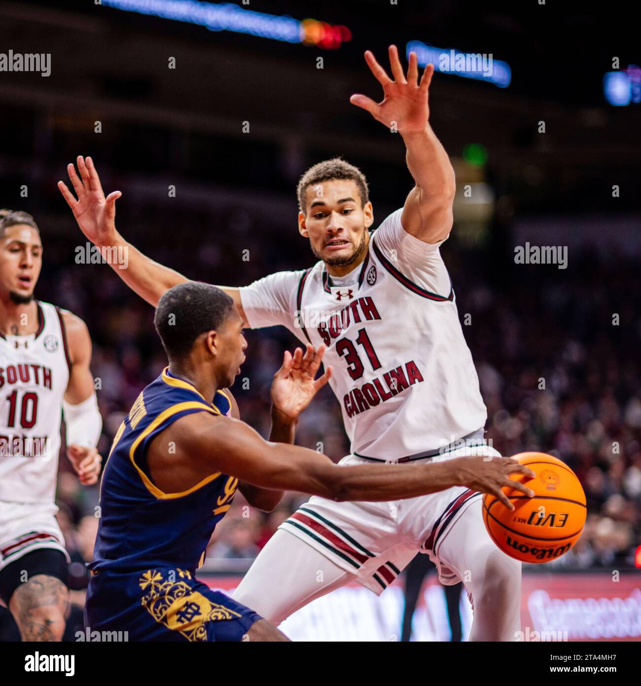 November 28, 2023: Notre Dame Fighting Irish guard Markus Burton (3 ...
