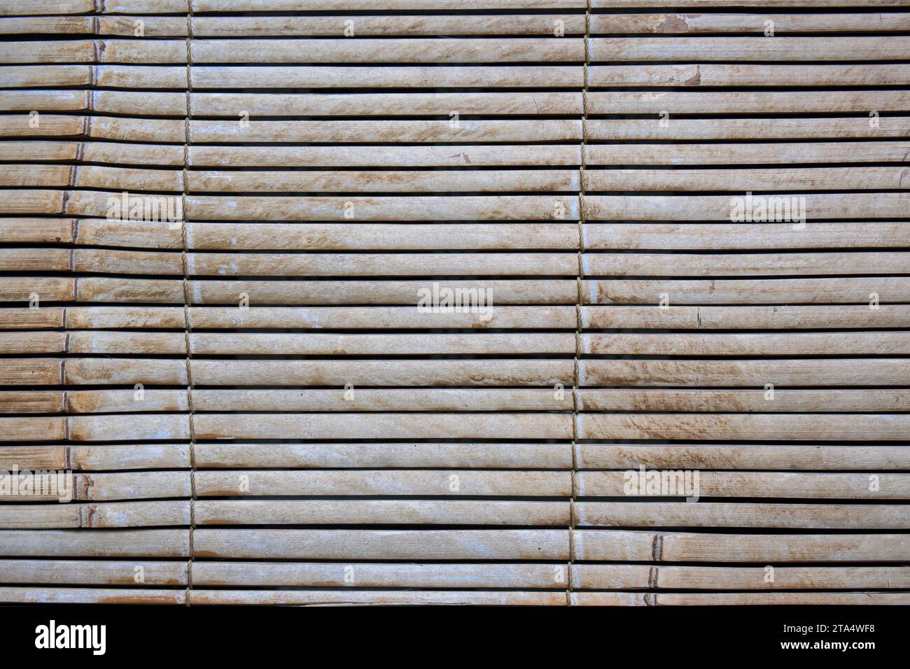 Wooden louvers hi-res stock photography and images - Alamy