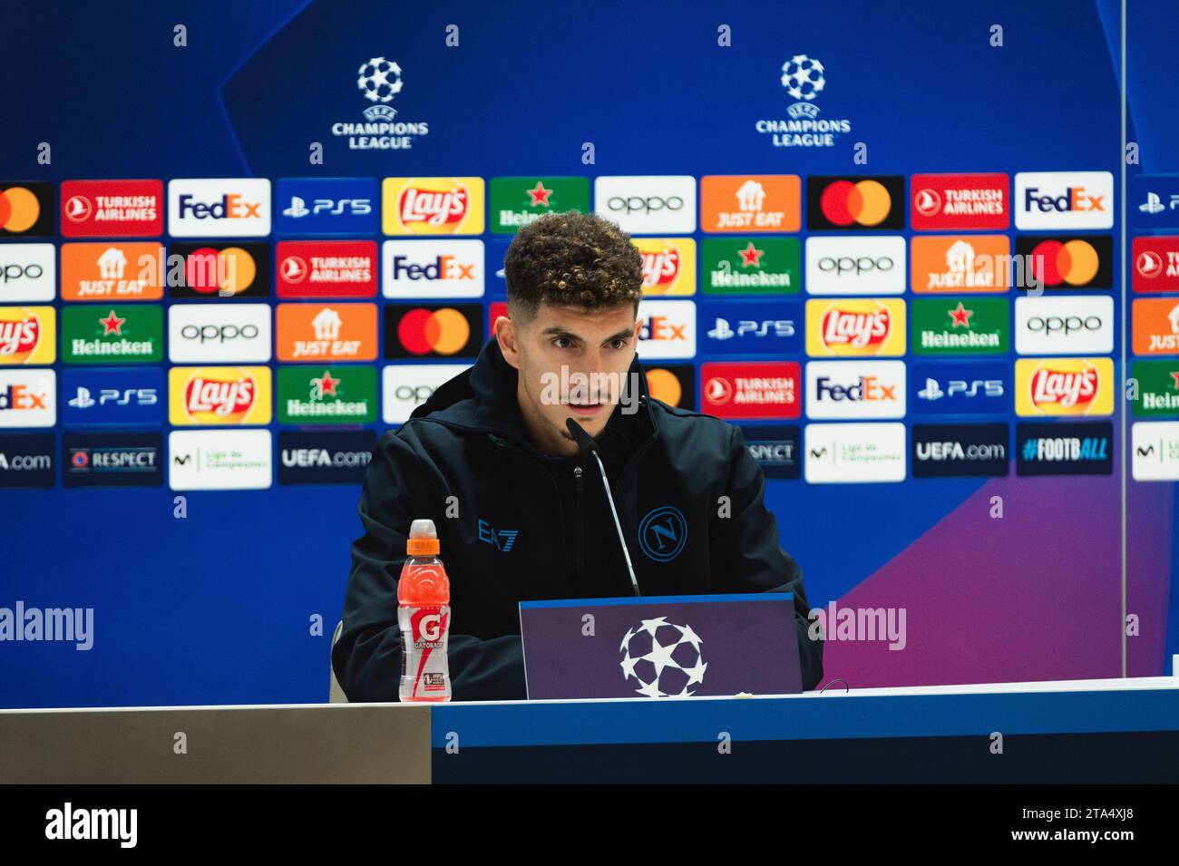 Madrid, Spain. 28th Nov, 2023. Giovanni Di Lorenzo, captain of Napoli ...
