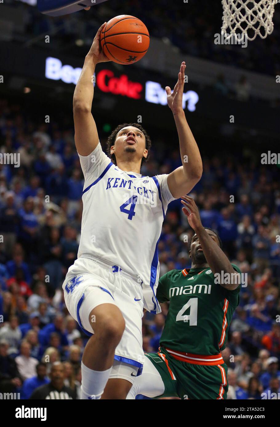 LEXINGTON, KY - NOVEMBER 28: Kentucky Wildcats forward Tre Mitchell (4 ...