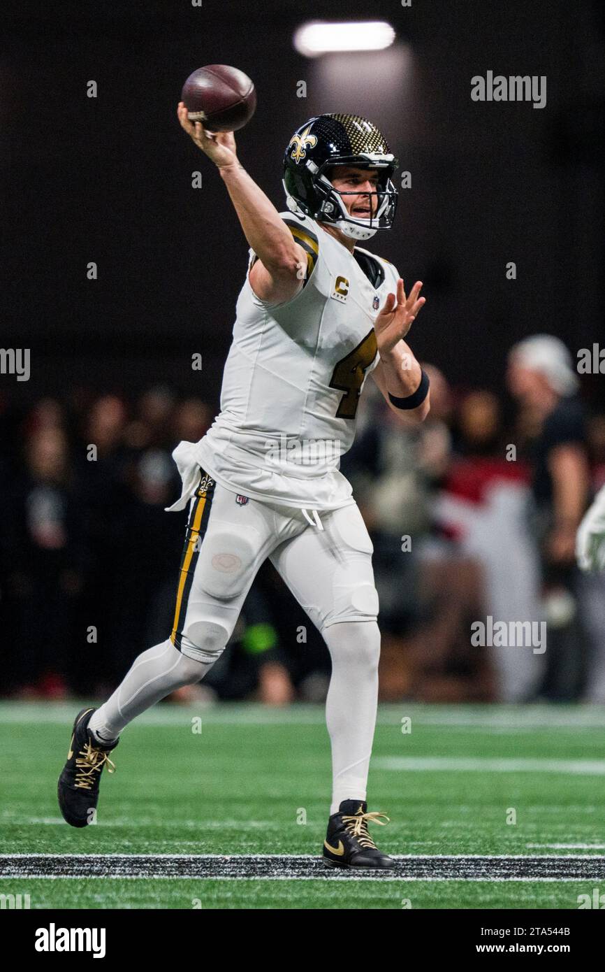 New Orleans Saints quarterback Derek Carr (4) throws during the first ...