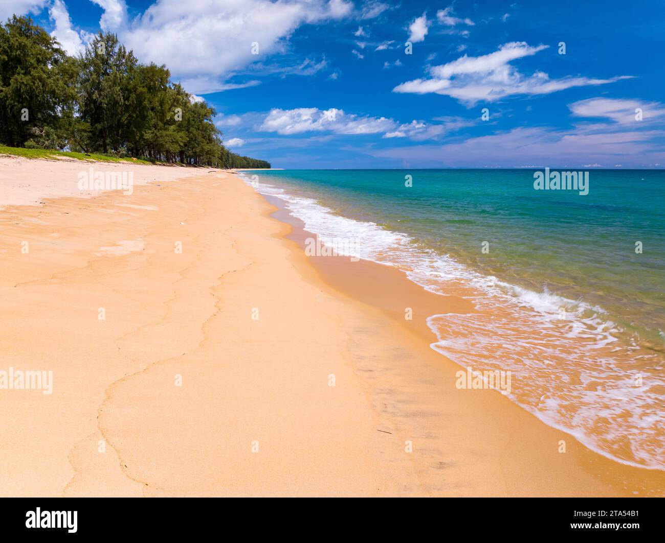 Beautiful sea beach background,Amazing sea ocean in good weather day ...