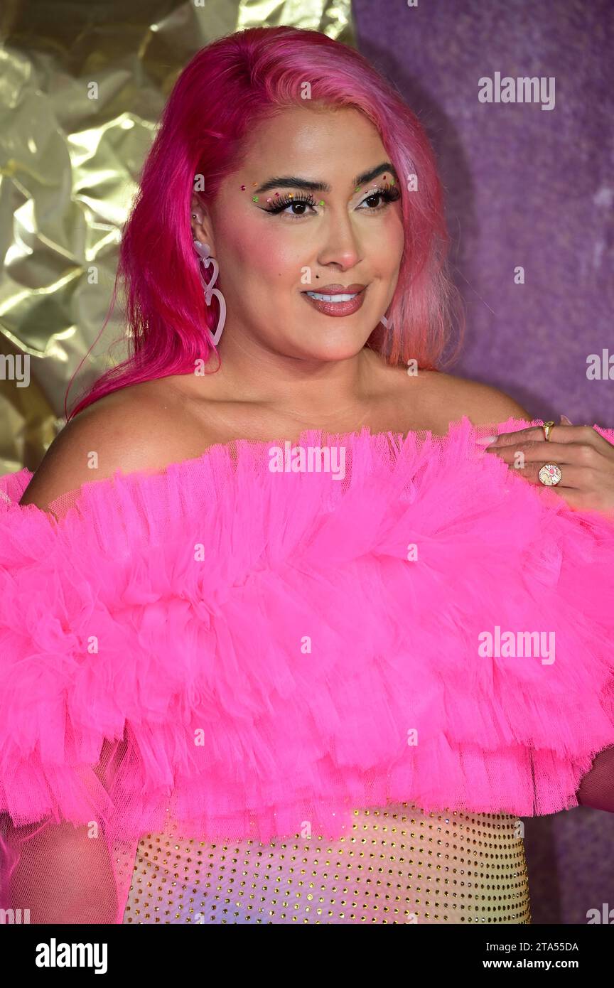 London, UK. 28th Nov, 2023. Warner Bros. Pictures Presents - The World ...