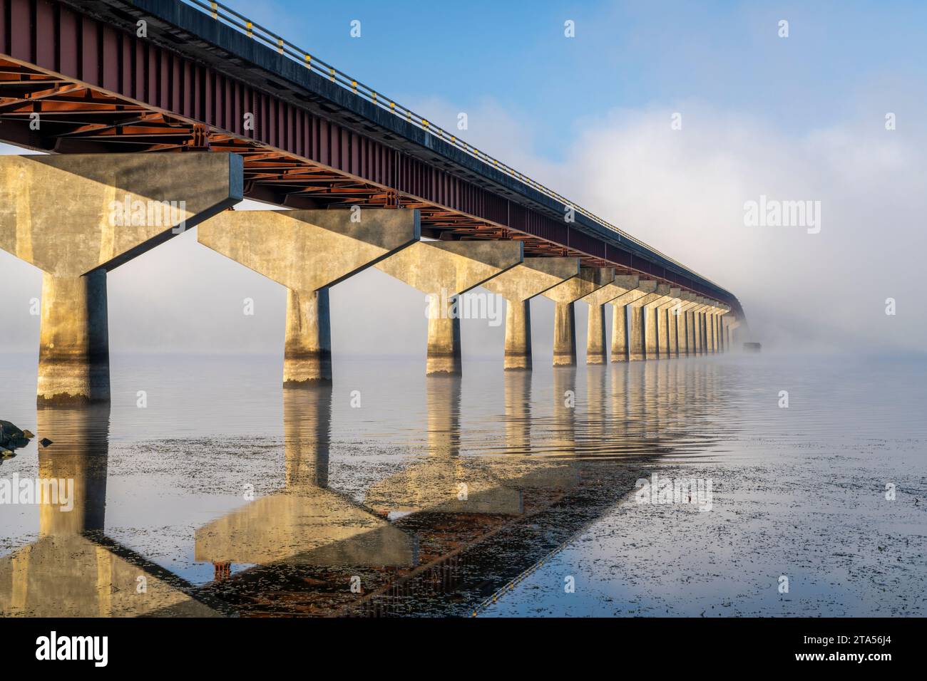Natchez National Parkway - bridge over Tennessee River from Tennessee ...