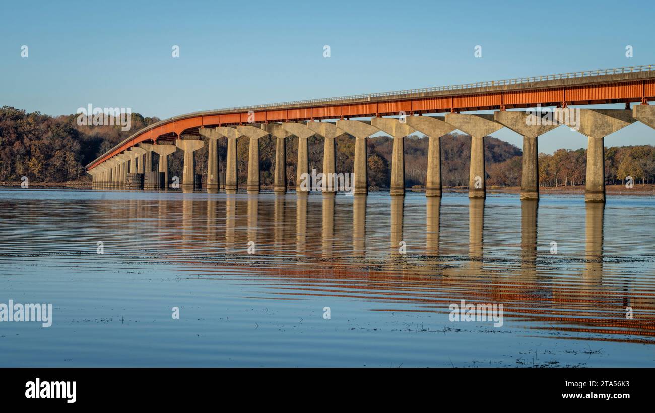 Natchez National Parkway - bridge over Tennessee River from Tennessee ...