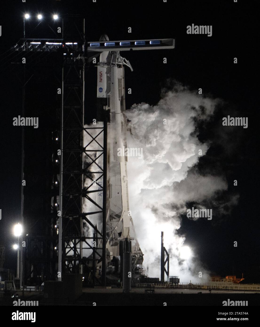 Kennedy Space Center, United States. 27th Feb, 2023. A SpaceX Falcon 9 ...