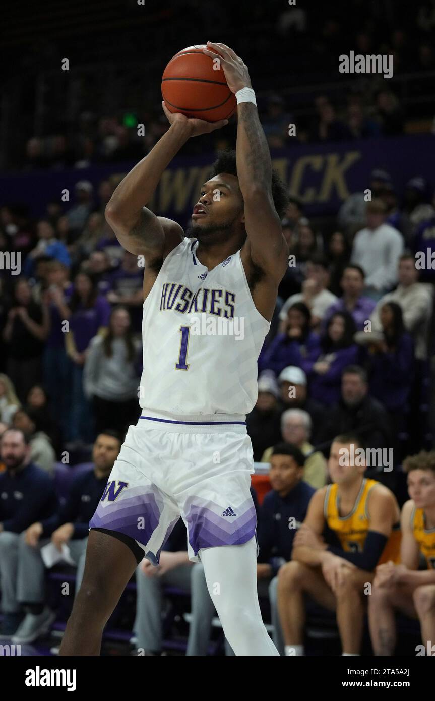 SEATTLE, WA - NOVEMBER 28: Washington Huskies forward Keion Brooks Jr ...