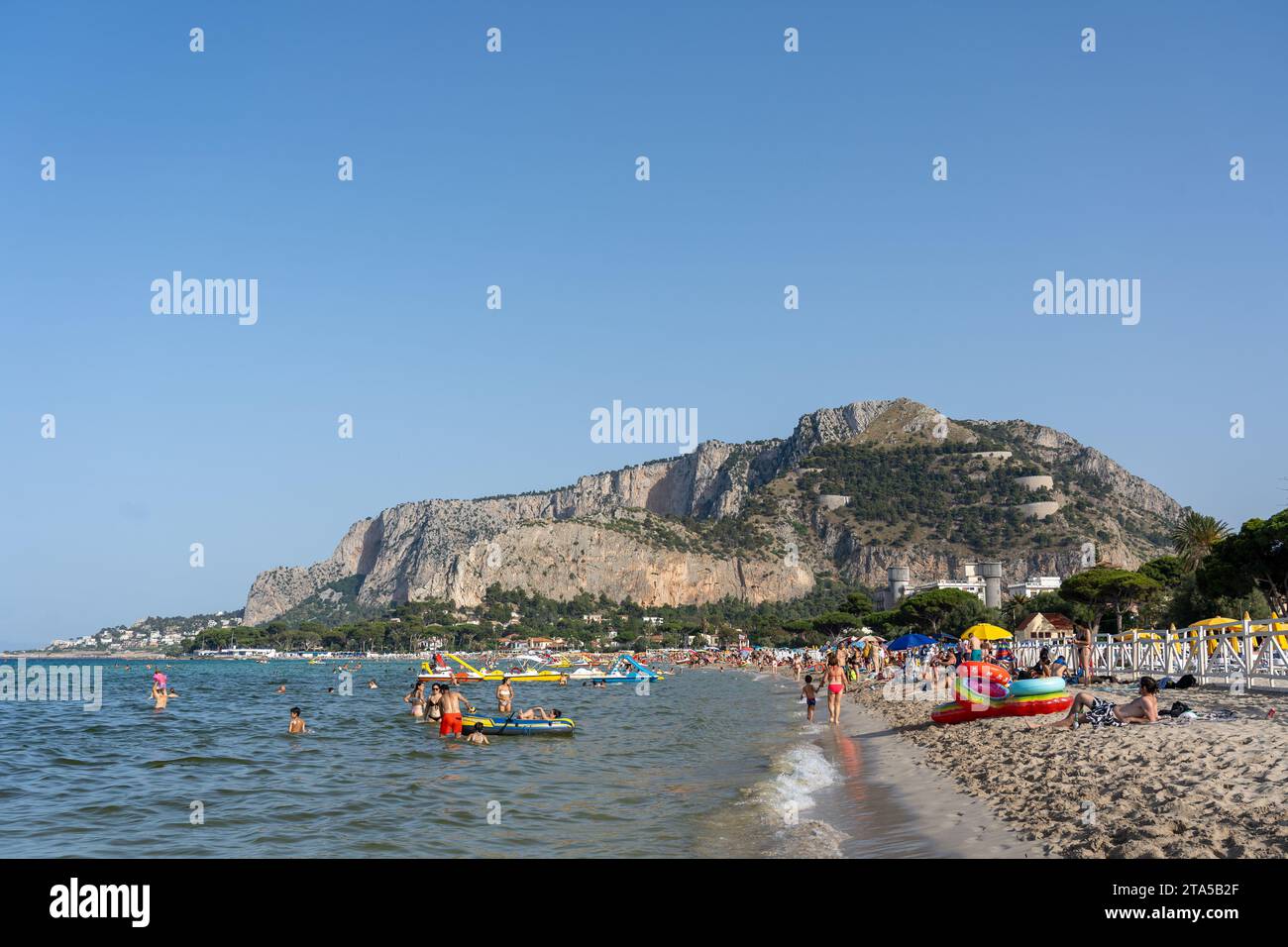 Mondello Beach on Sicily, Italy Stock Photo - Alamy