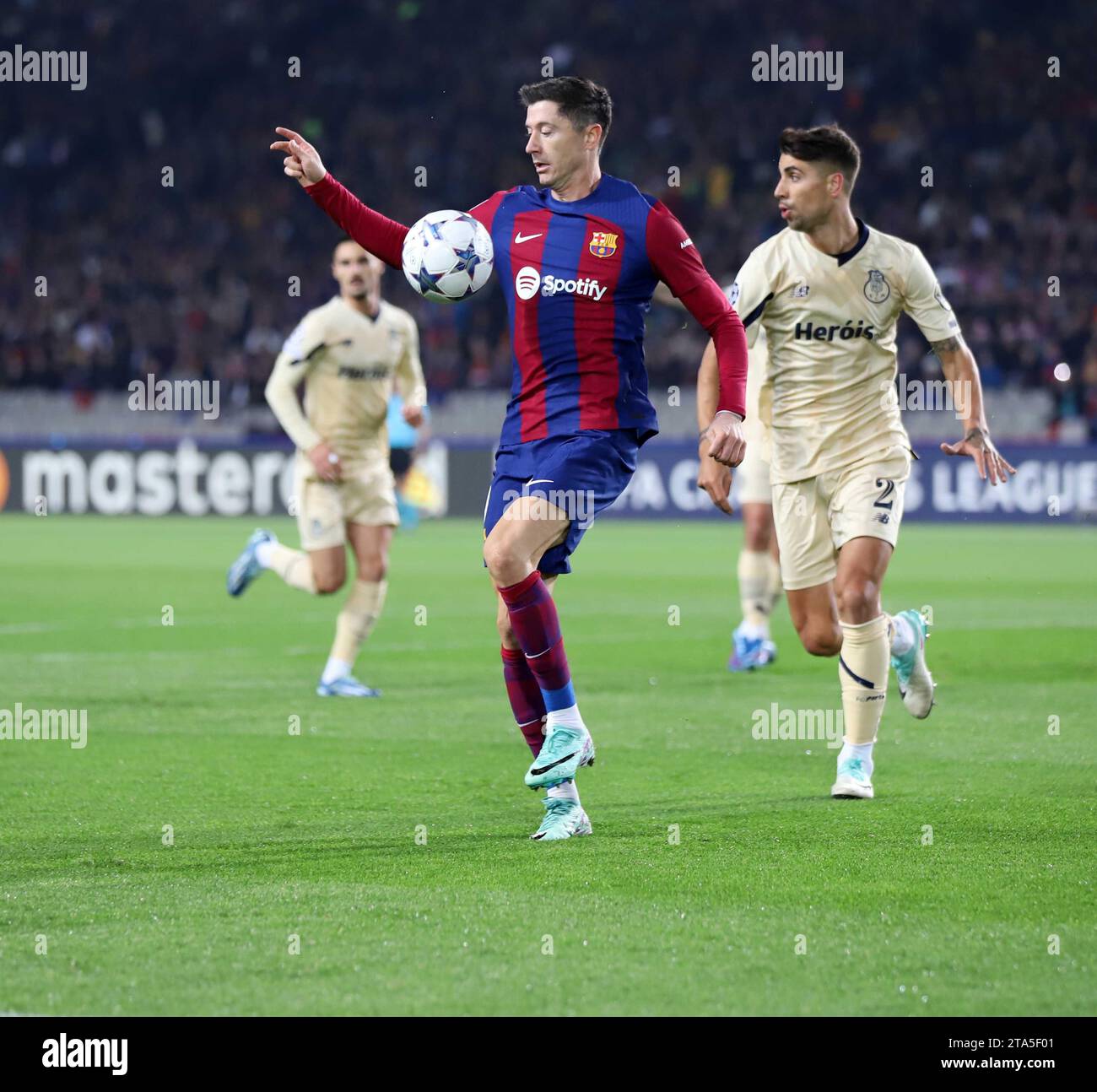 Sabadell, Barcelona, Spain. 28th Nov, 2023. Robert Lewandowski (FC ...