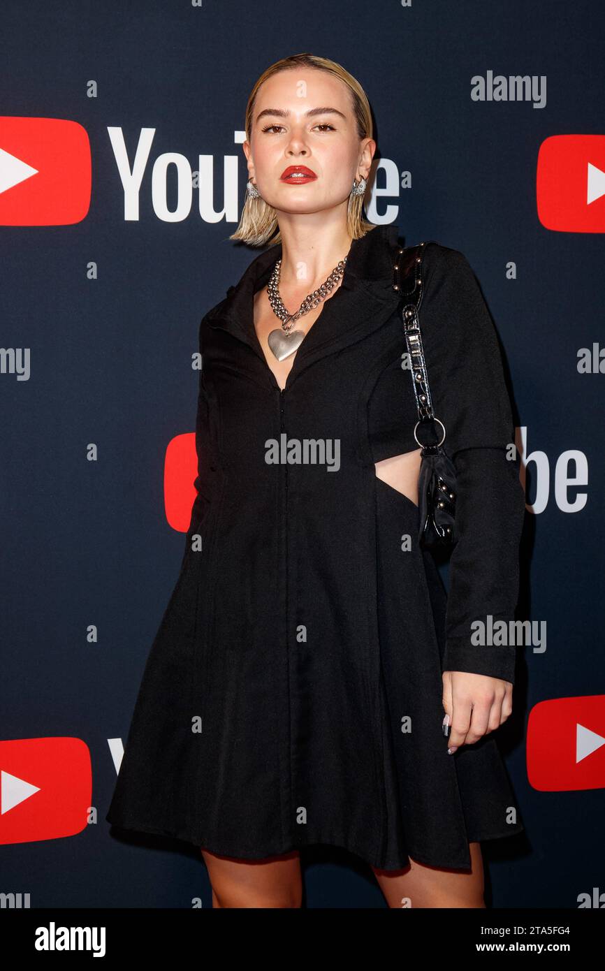 YouTube Music Artist Dinner Award 2023 Mathea beim YouTube Music Artist ...