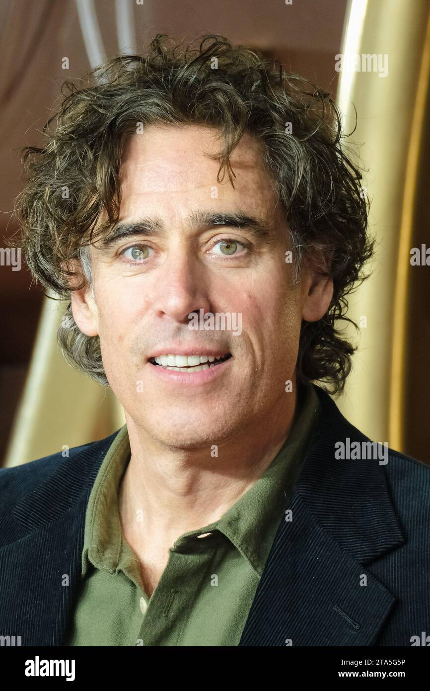 Stephen mangan 2023 hi-res stock photography and images - Alamy