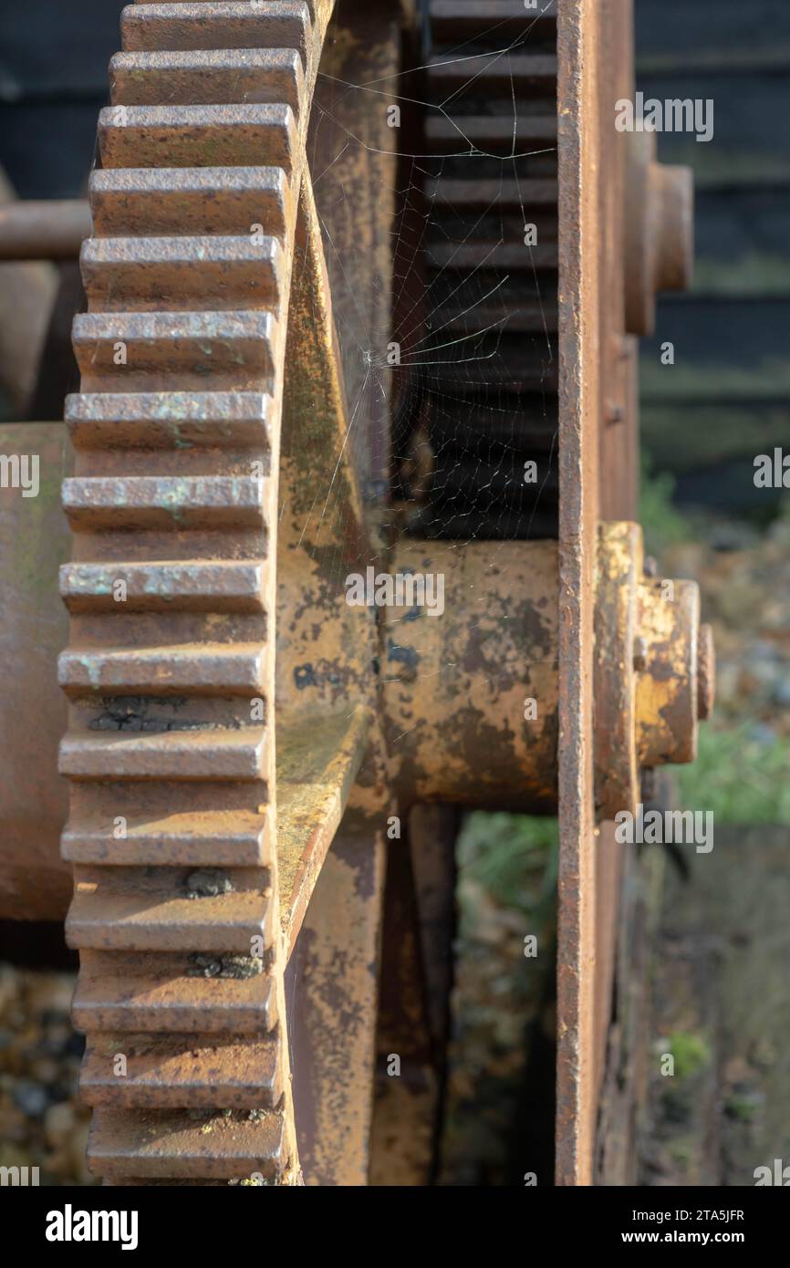 Lifting mechanism boats hi-res stock photography and images - Alamy