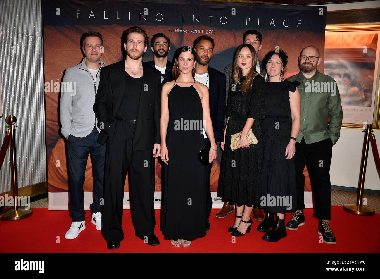 David J. Achilles, Chris Fulton, Jon Hopkins, Aylin Tezel, Samuel ...