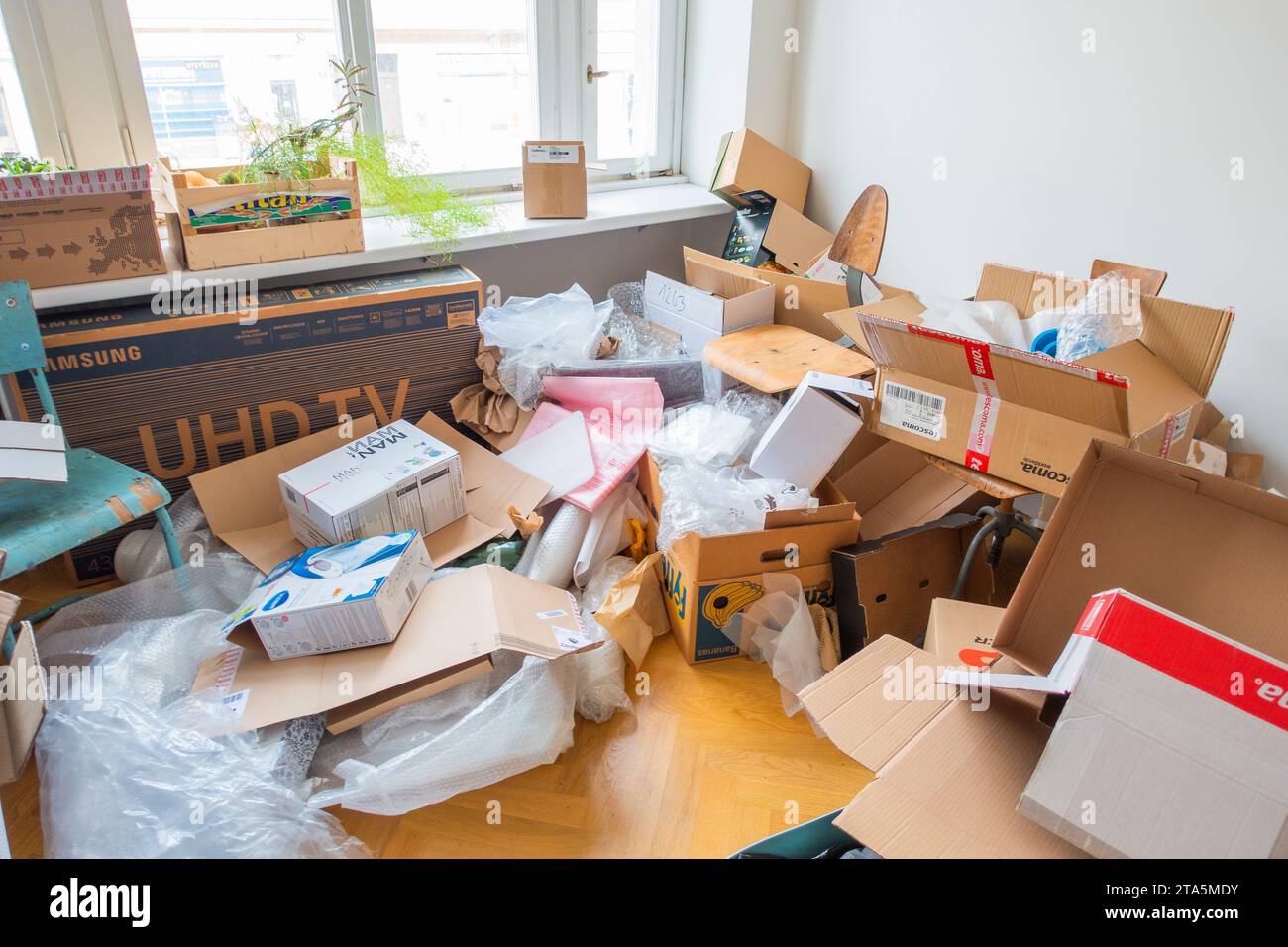 umzugskartons, removal boxes, Personal Relocation, Move, Carton Packing ...