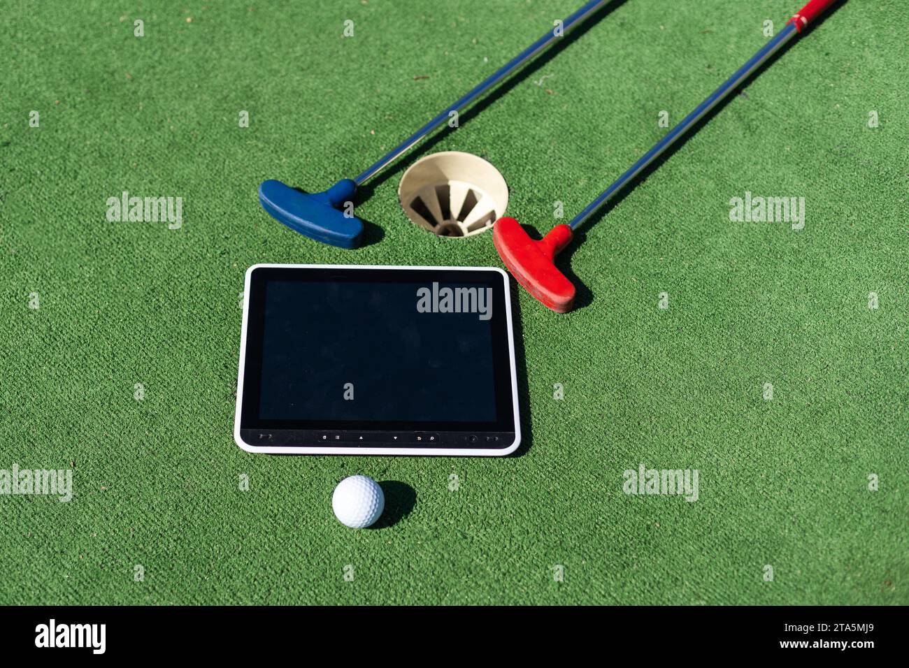 Mini golf king hi-res stock photography and images - Alamy