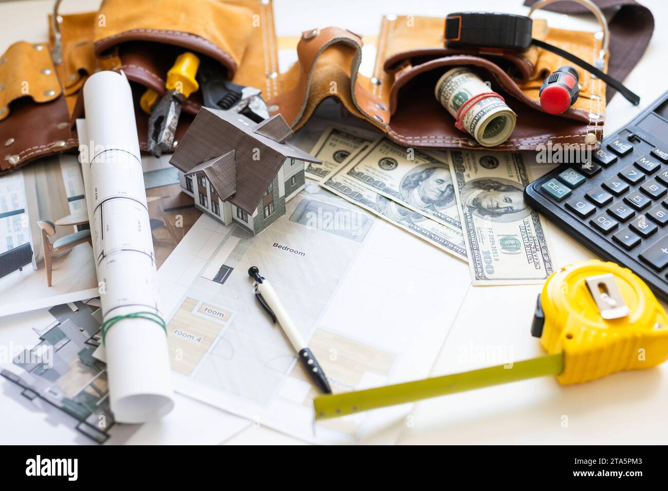 Financial graphics tools hi-res stock photography and images - Alamy