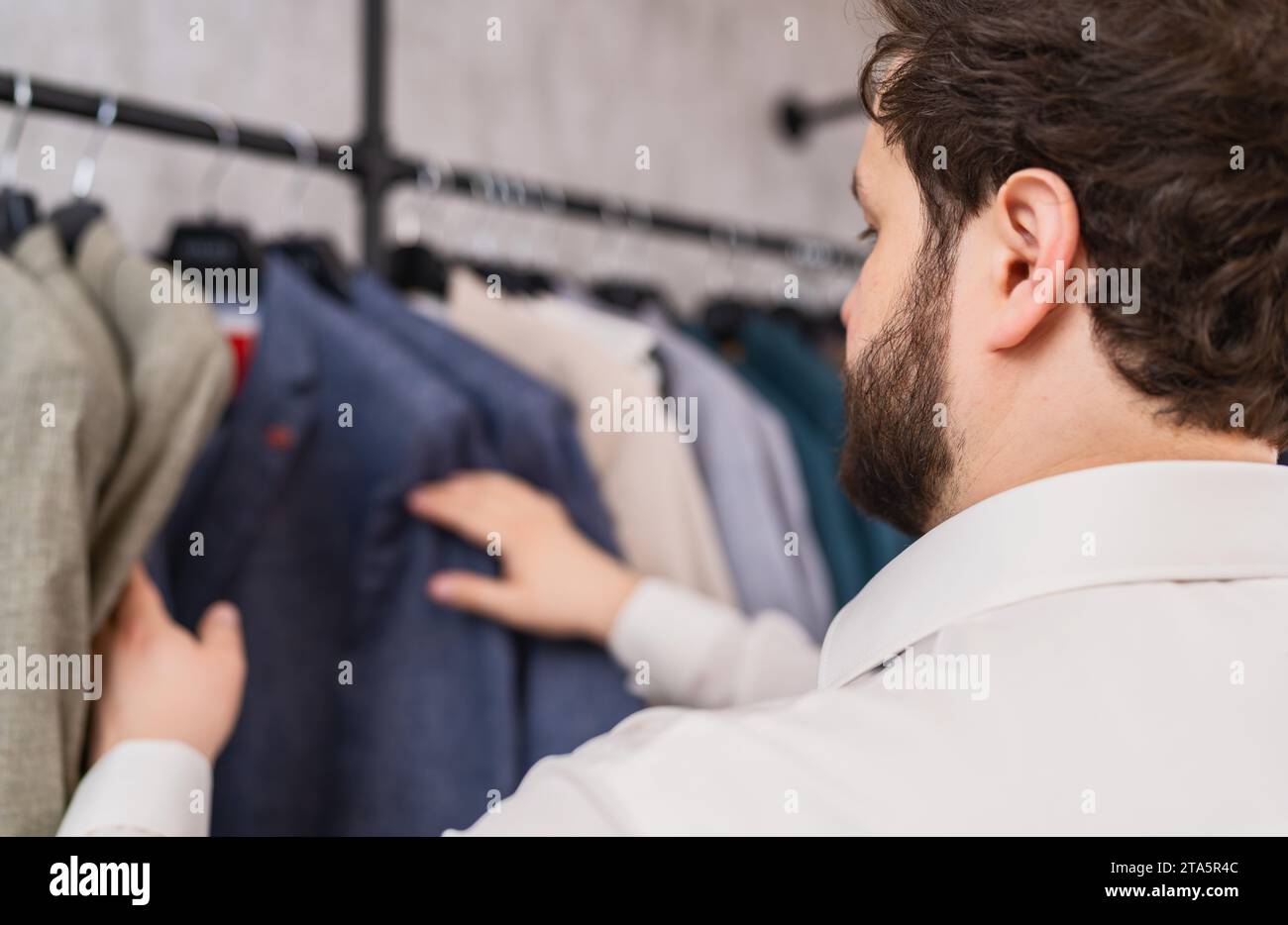 Selecting colors hi-res stock photography and images - Alamy