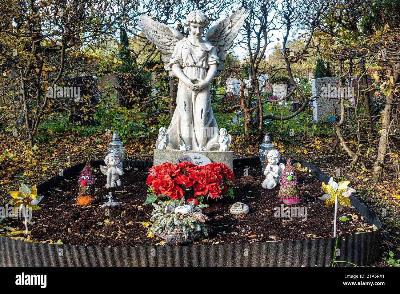Autumn view of the Nordfriedhof, Northern Cemetery, with 34,000 burial ...