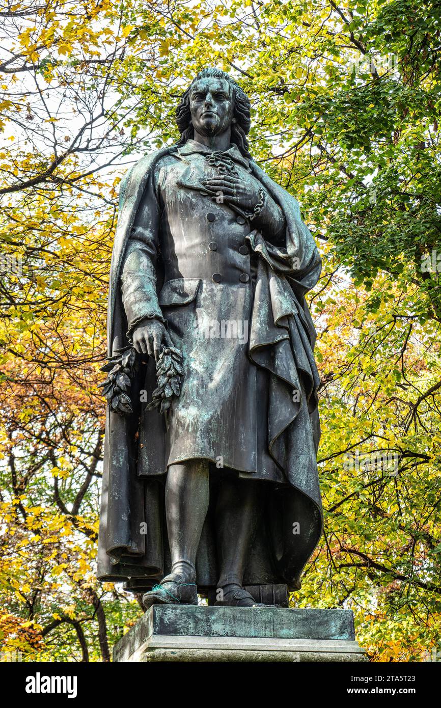 Friedrich Schiller monument at Maximiliansplatz square in Munich ...
