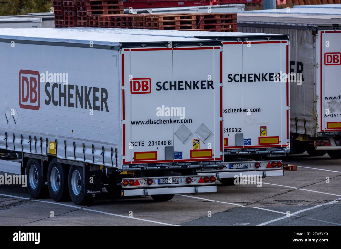 Rostock, Germany. 21st Nov, 2023. Trailers belonging to the logistics ...