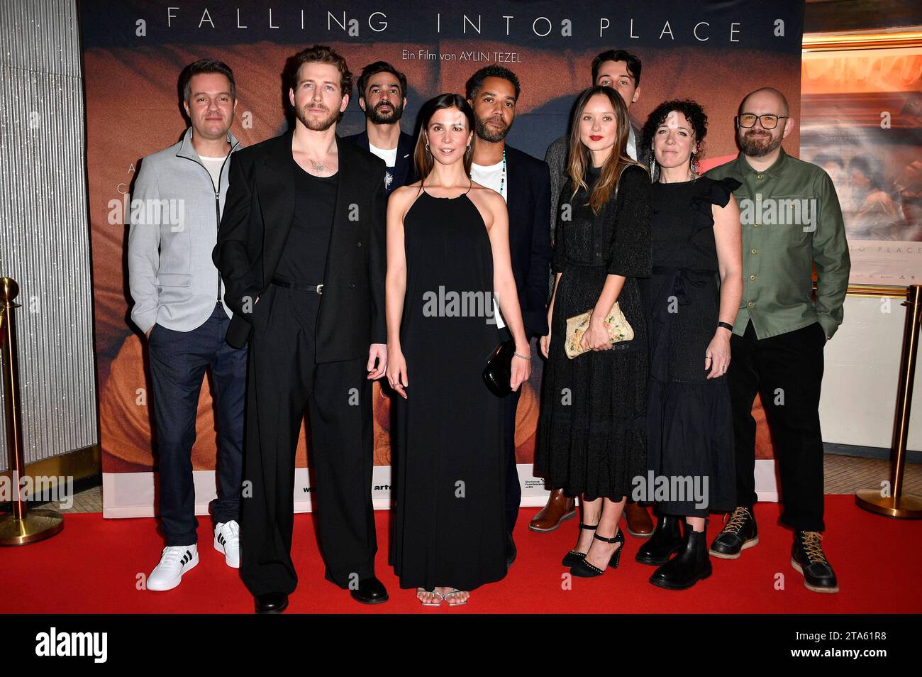 David J. Achilles, Chris Fulton, Jon Hopkins, Aylin Tezel, Samuel Anderson, Alexandra Dowling ...