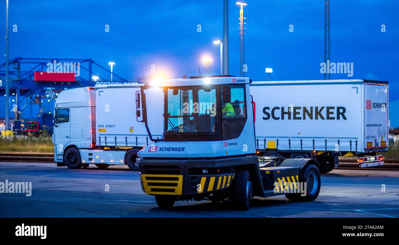 Rostock, Germany. 21st Nov, 2023. A DB Schenker logistics company's ...