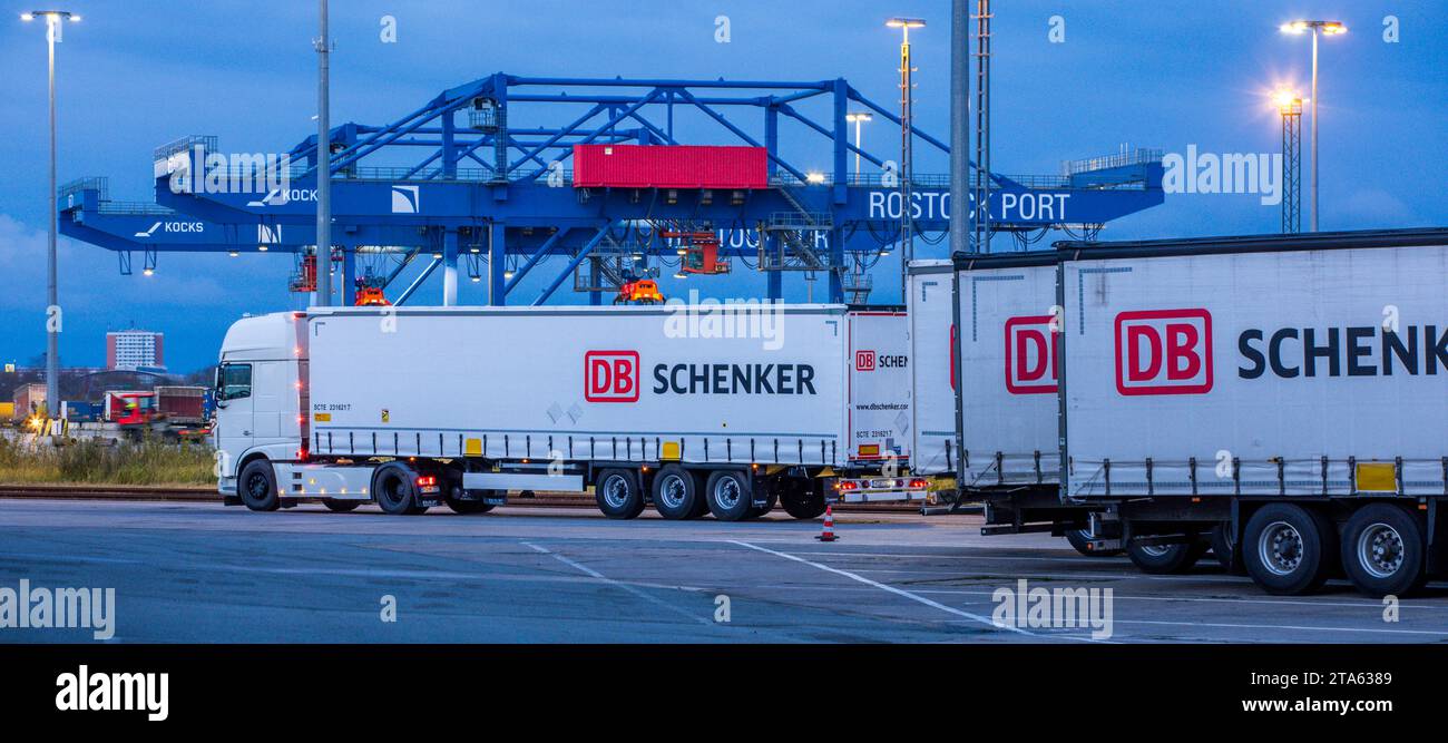 Lifting saddle terminal db schenker hi-res stock photography and images ...