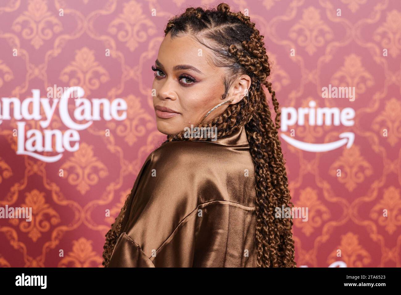 WESTWOOD, LOS ANGELES, CALIFORNIA, USA - NOVEMBER 28: American R&B and ...