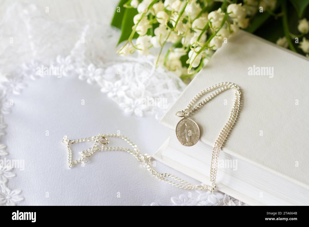 First holy communion hi-res stock photography and images - Alamy