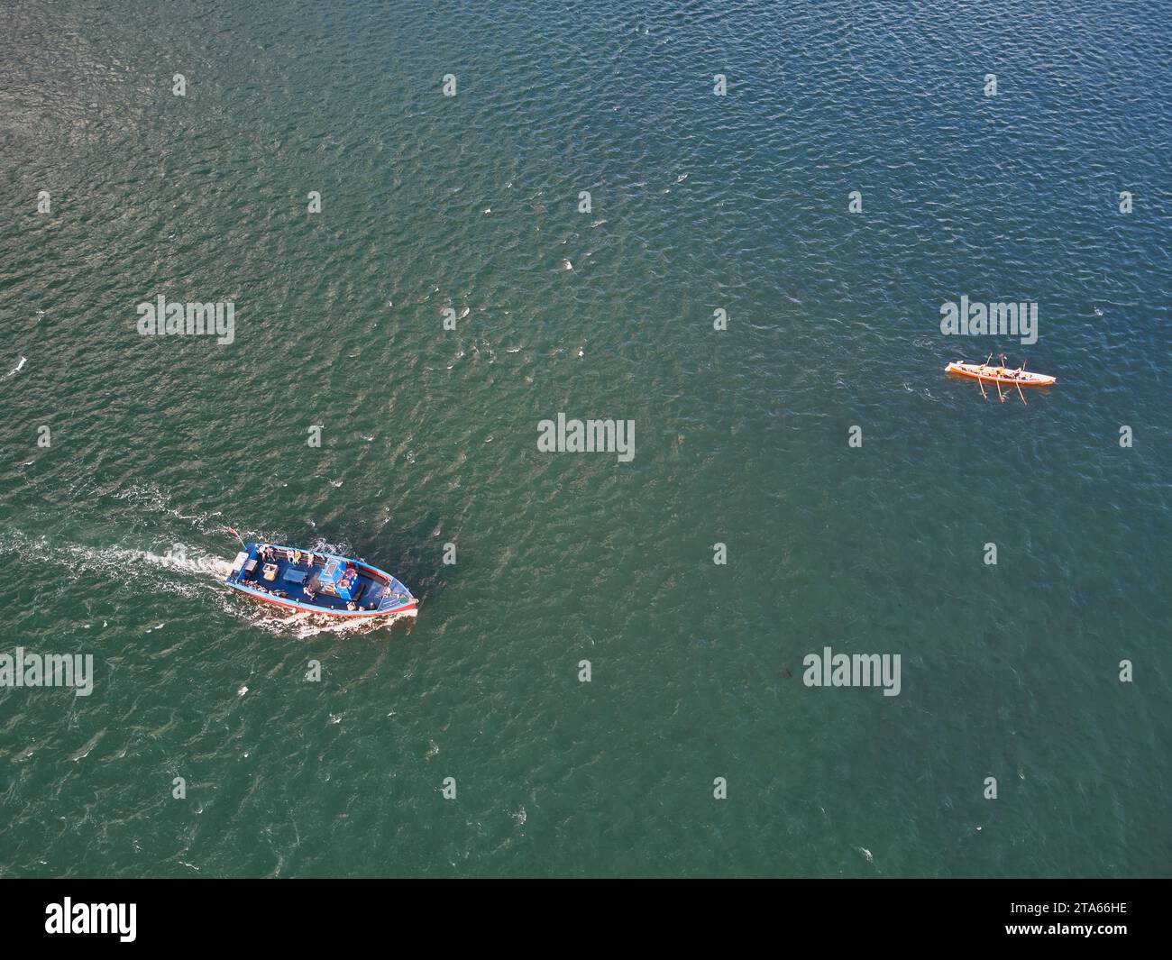 Rowing boat from above hi-res stock photography and images - Alamy